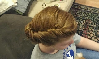 Interest of the Pin: The Elsa Bun Tutorial (Frozen!)