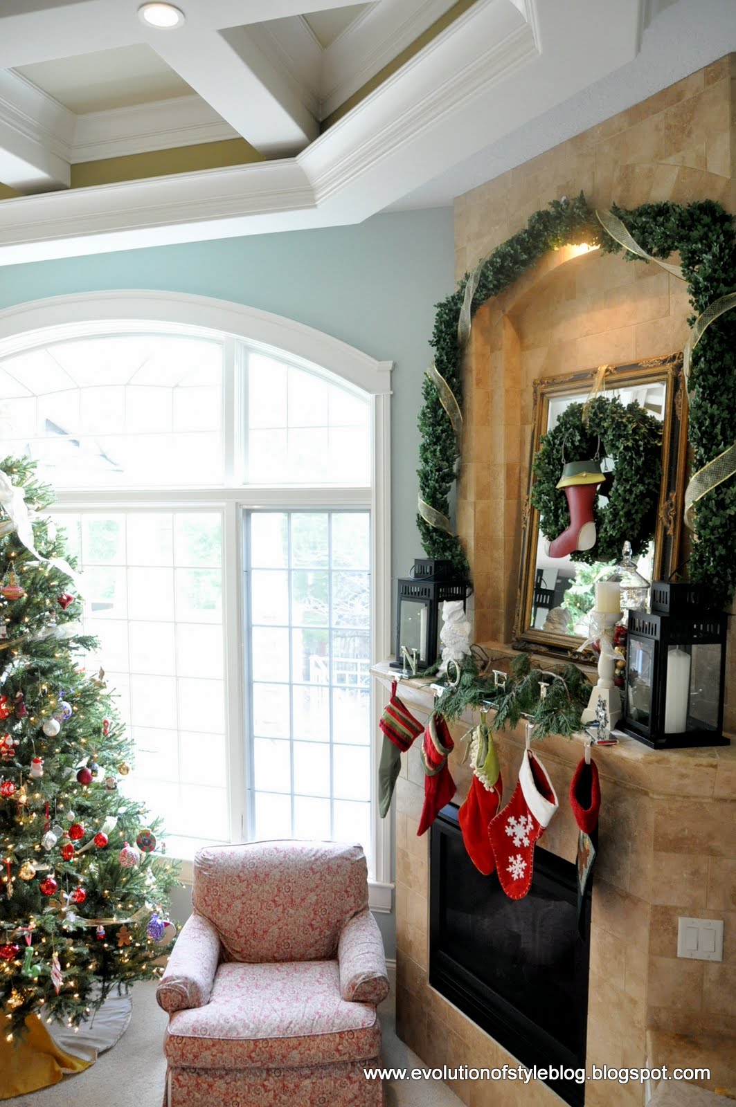 Christmas Mantel Party! - Evolution of Style