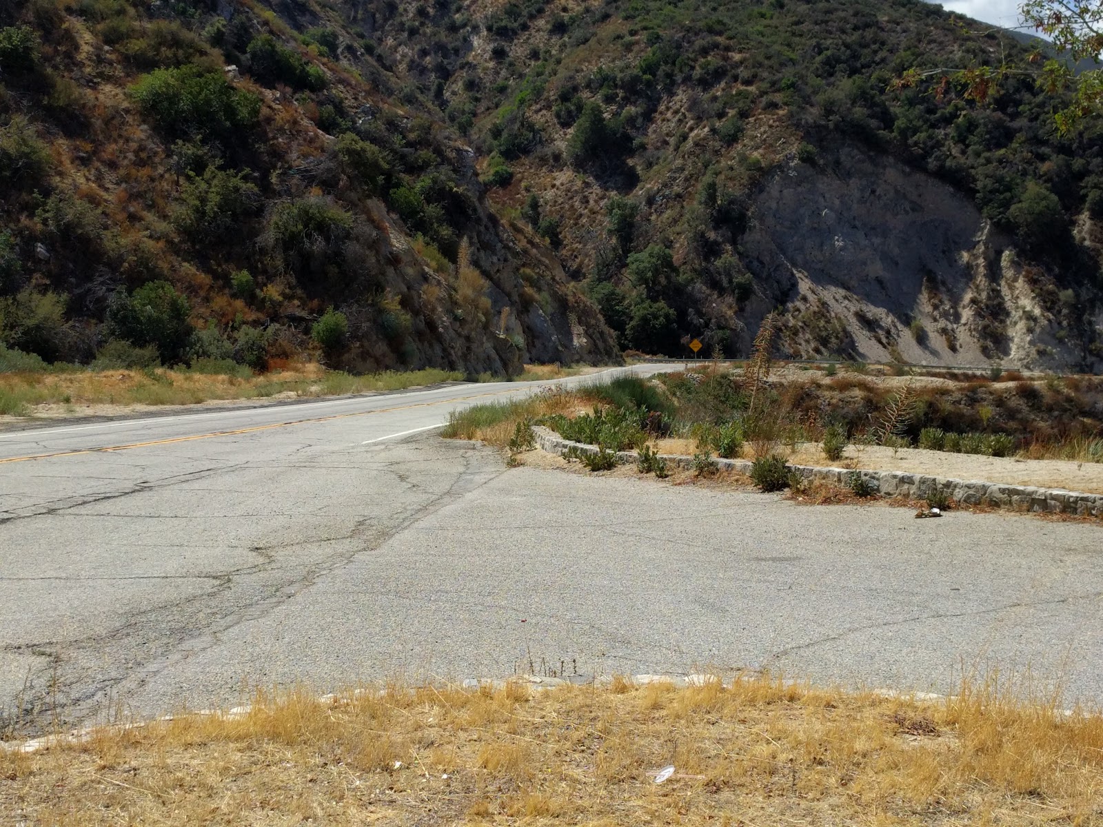 Californian Touge: "Lower" Big Tujunga Canyon