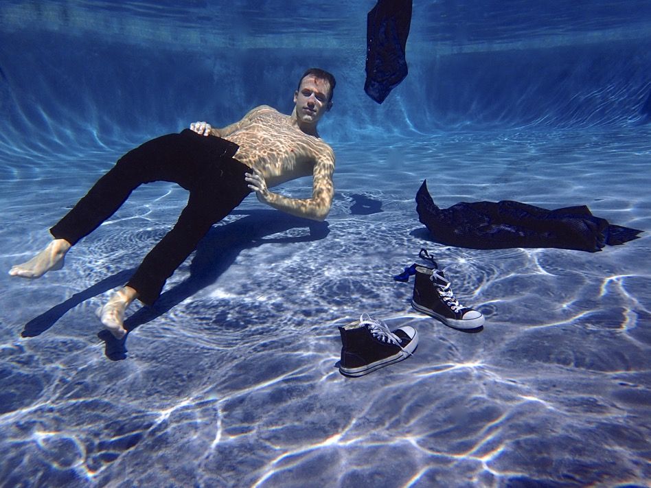 Favorite Hunks & Other Things: A Fashionable Submersion: Mark by Gordon ...
