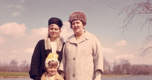 Rooted in Elizabeth: Easter 1964 : Bonnets!