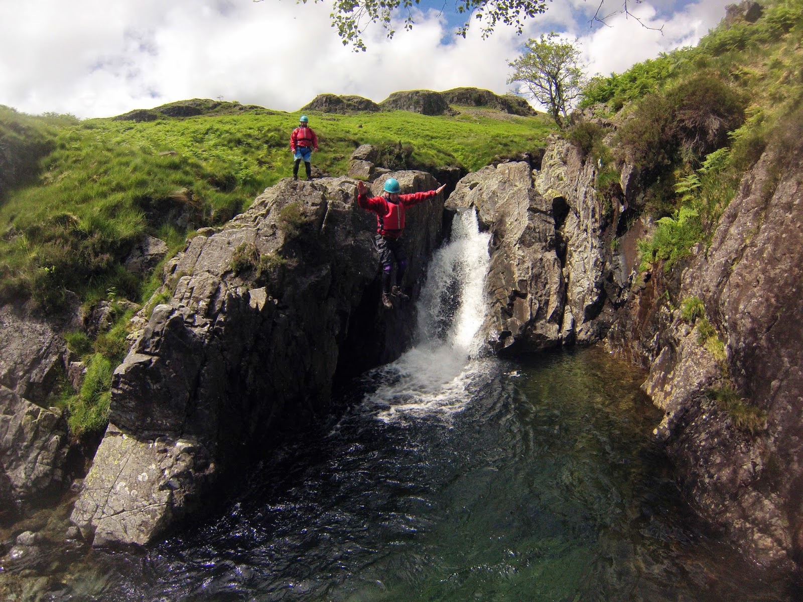 Outdoor Courses for Scrambling, Climbing, Kayaking & Mountain ...