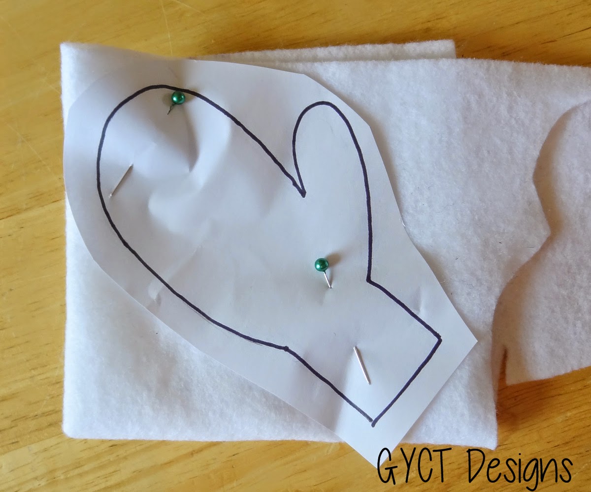 Winter Mitten Garland Tutorial | Sew Simple Home