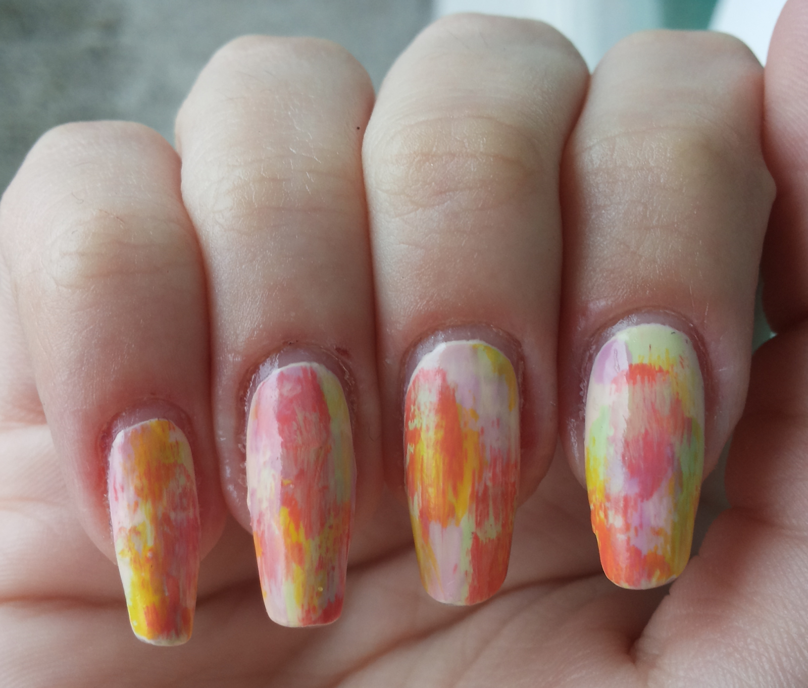 j's Beauty Avenue : Pastel distressed nails - Matching Manicures