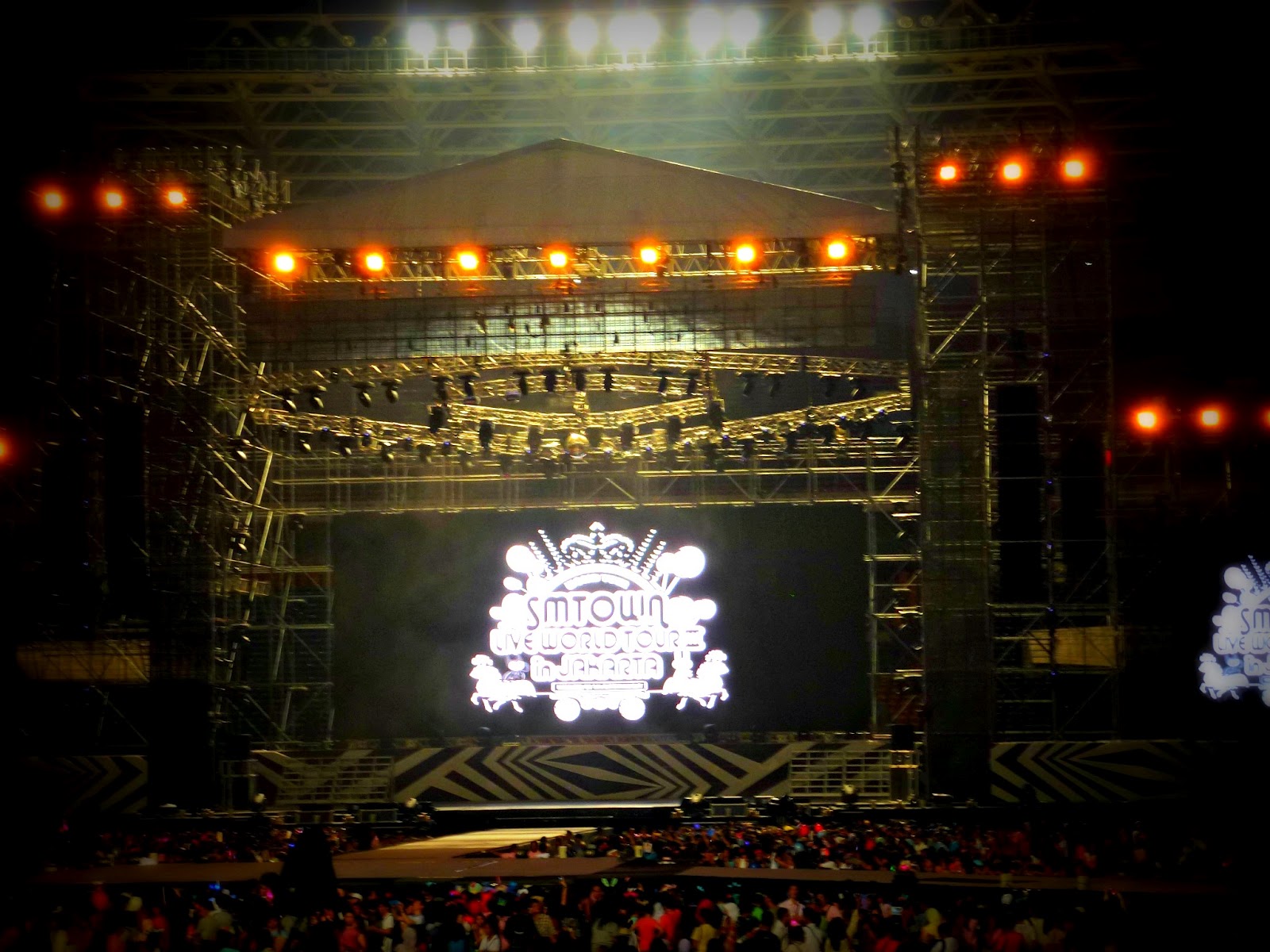 SM Town Live World Tour Jakarta: SM Town Live World Tour Concert: Stage
