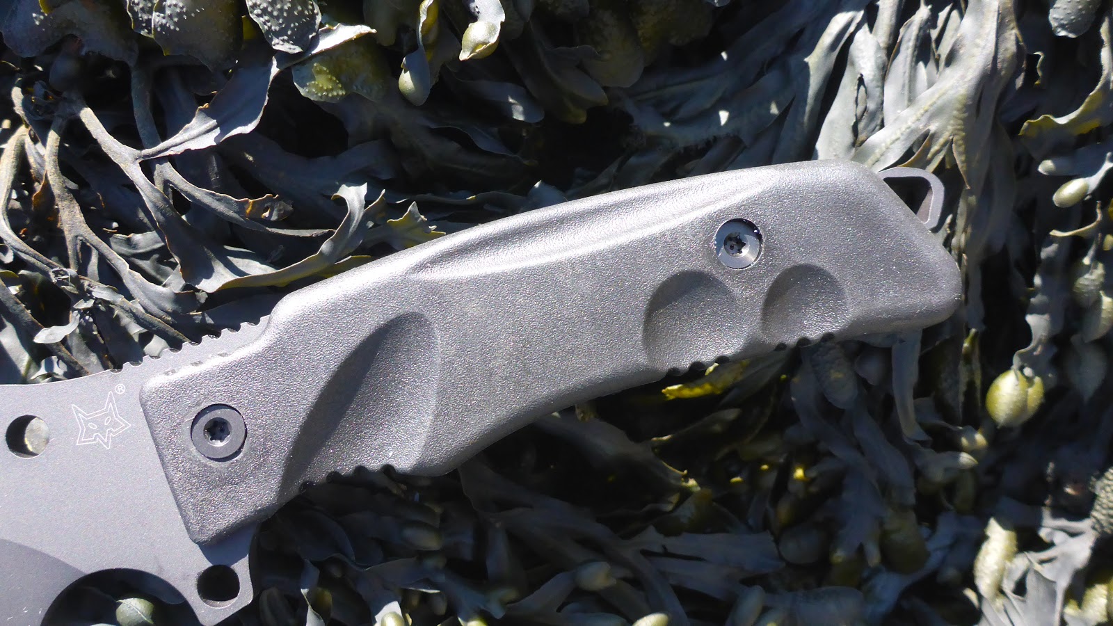 Hardcore Knives and tools for Wilderness Camping