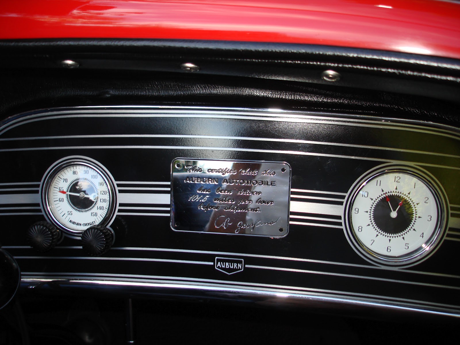 Auburn Cord Lady: 1935 Auburn Speedster Dash