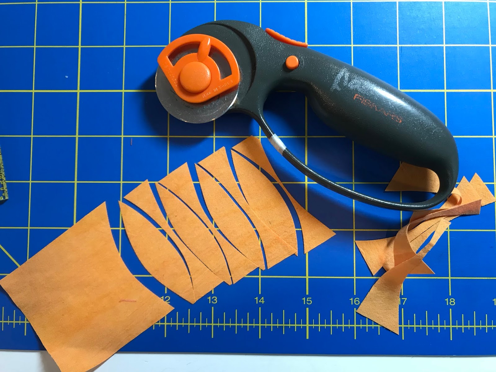 Joyful Puttering: Collecting Creating Connecting: October 2018