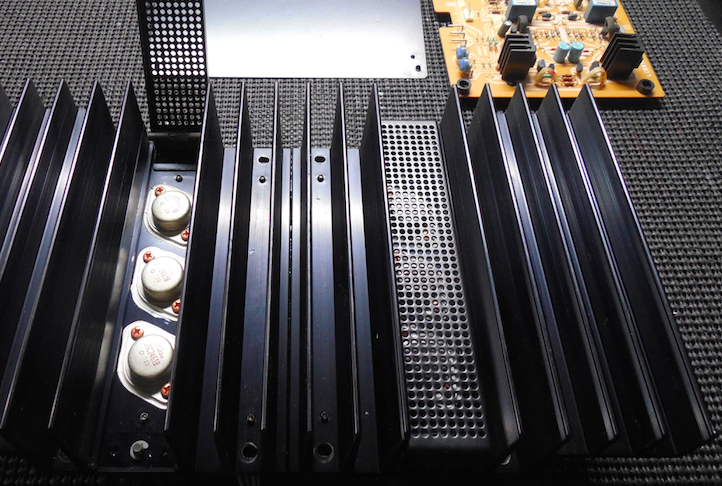 Vintage Hi-Fi Audio Restorations: Jim's Yamaha M-2 Power Amplifier & NS ...