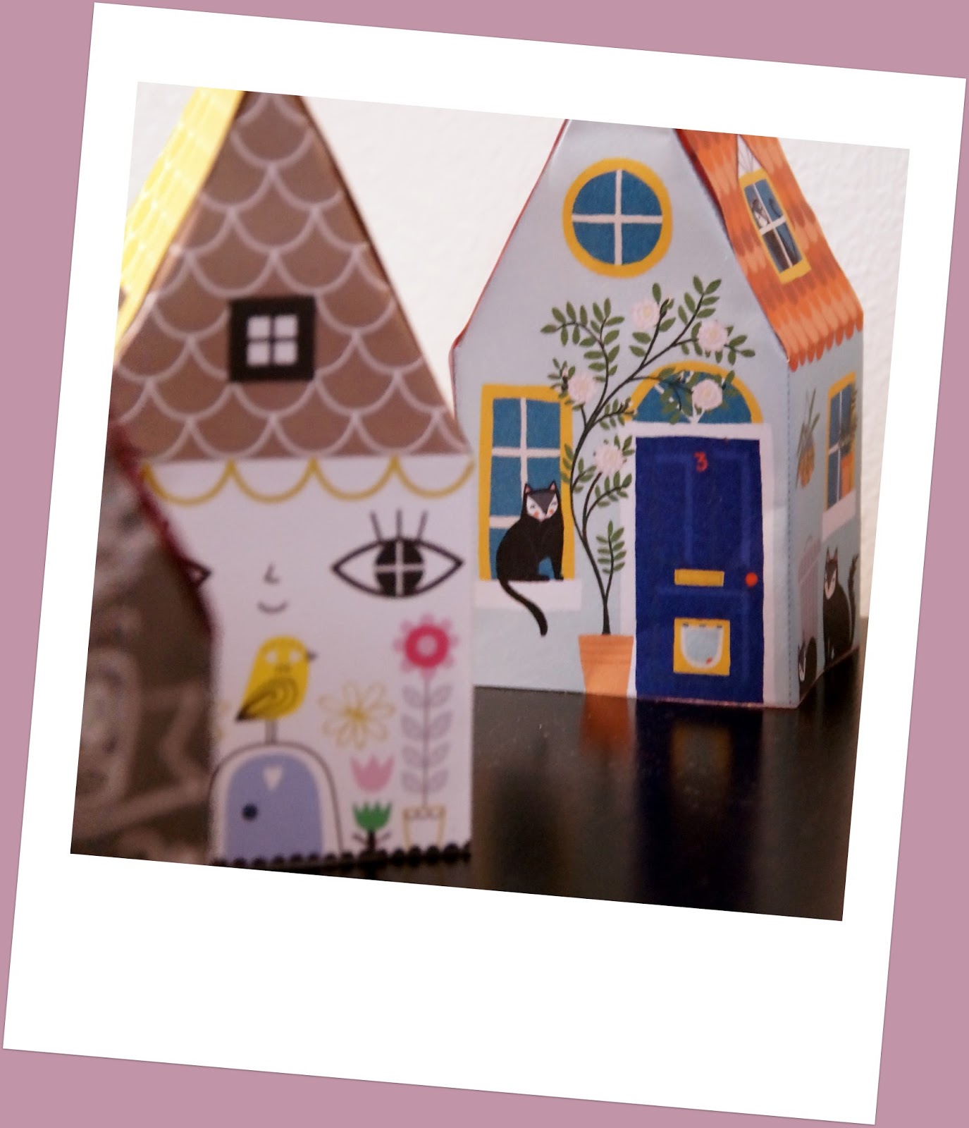 Mon joli petit bureau: Un village de petites maisons de papier