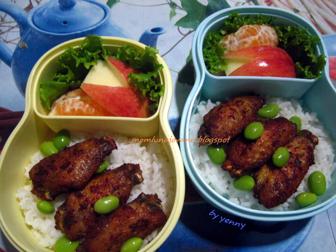 Mommy of twins: Bento #113 Chicken Wings