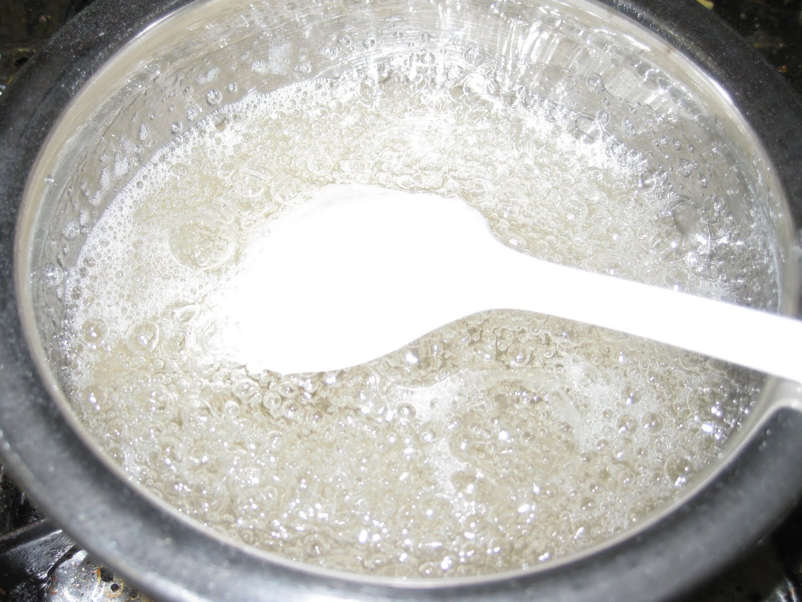 Divya's Recipes: Sweet Poori / Padhir Pheni / Pathir Patheni / Chiroti ...