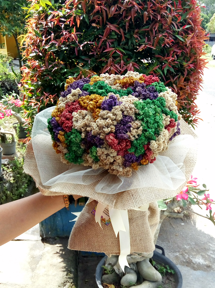 Buket Bunga Edelweis Ukuran Besar - Bunga Edelweis Gift & Souvenir Shop