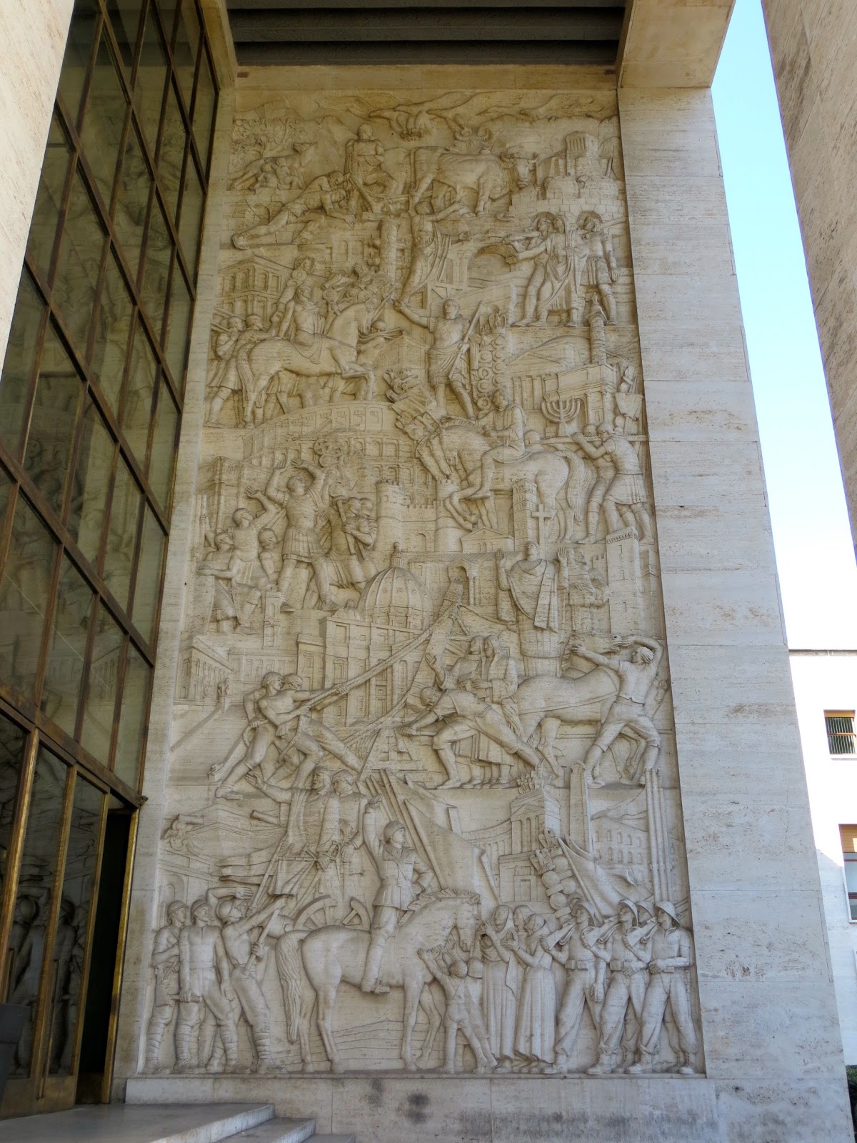 Home Sweet Rome: Fascist Architecture in Rome's EUR District