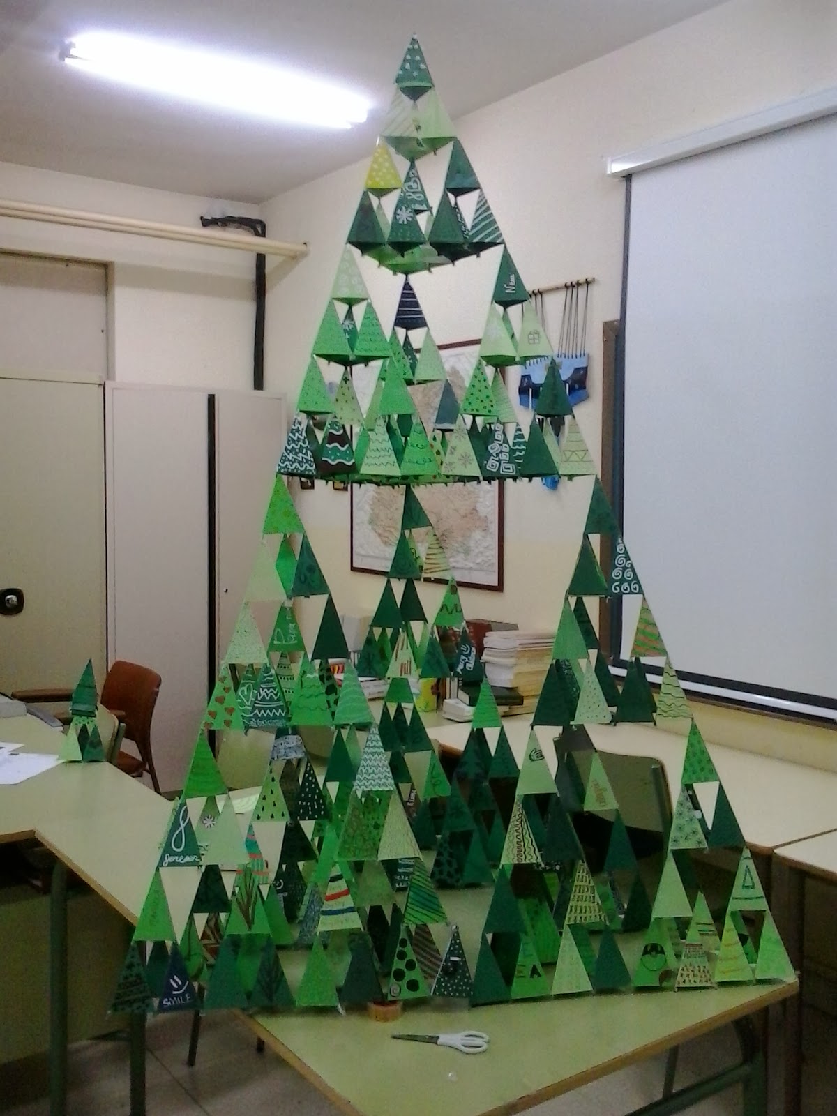 En el país de las Matemáticas: Árbol de Navidad matemático