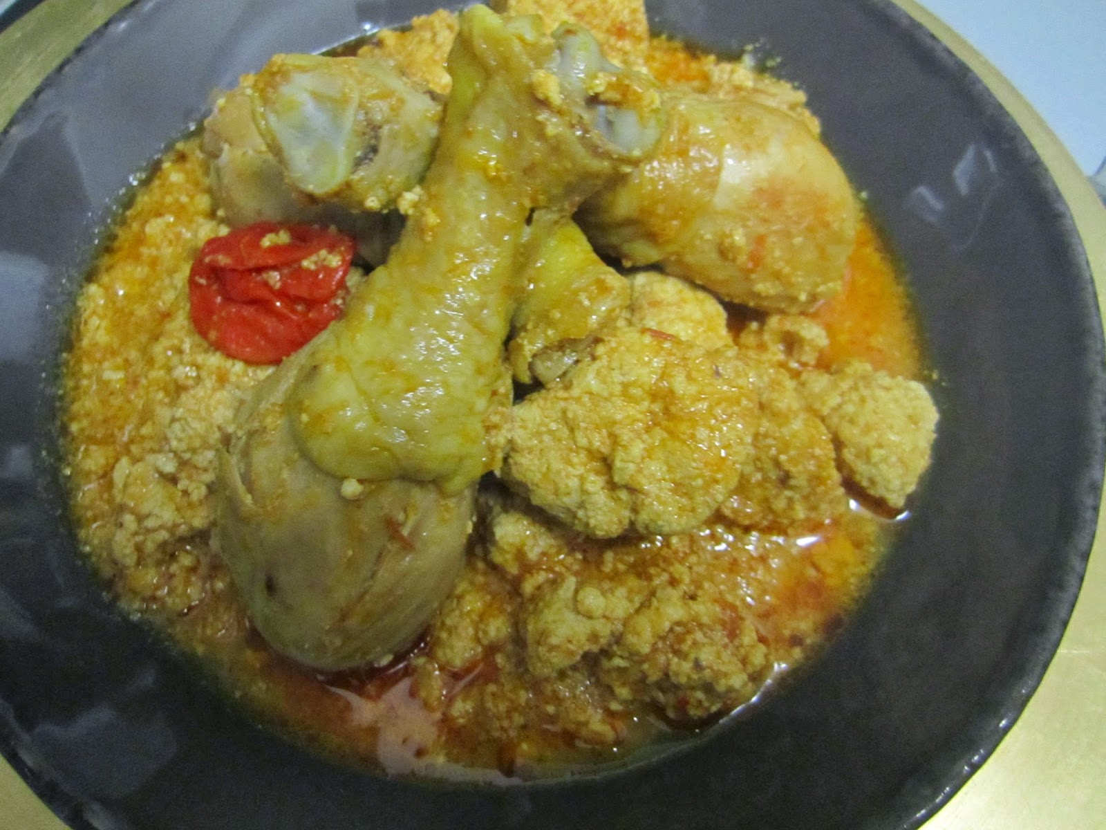 Mbika ( Graine de courge) pilon des poulets. ~ Saveurs d'ici à Mbuji-Mayi