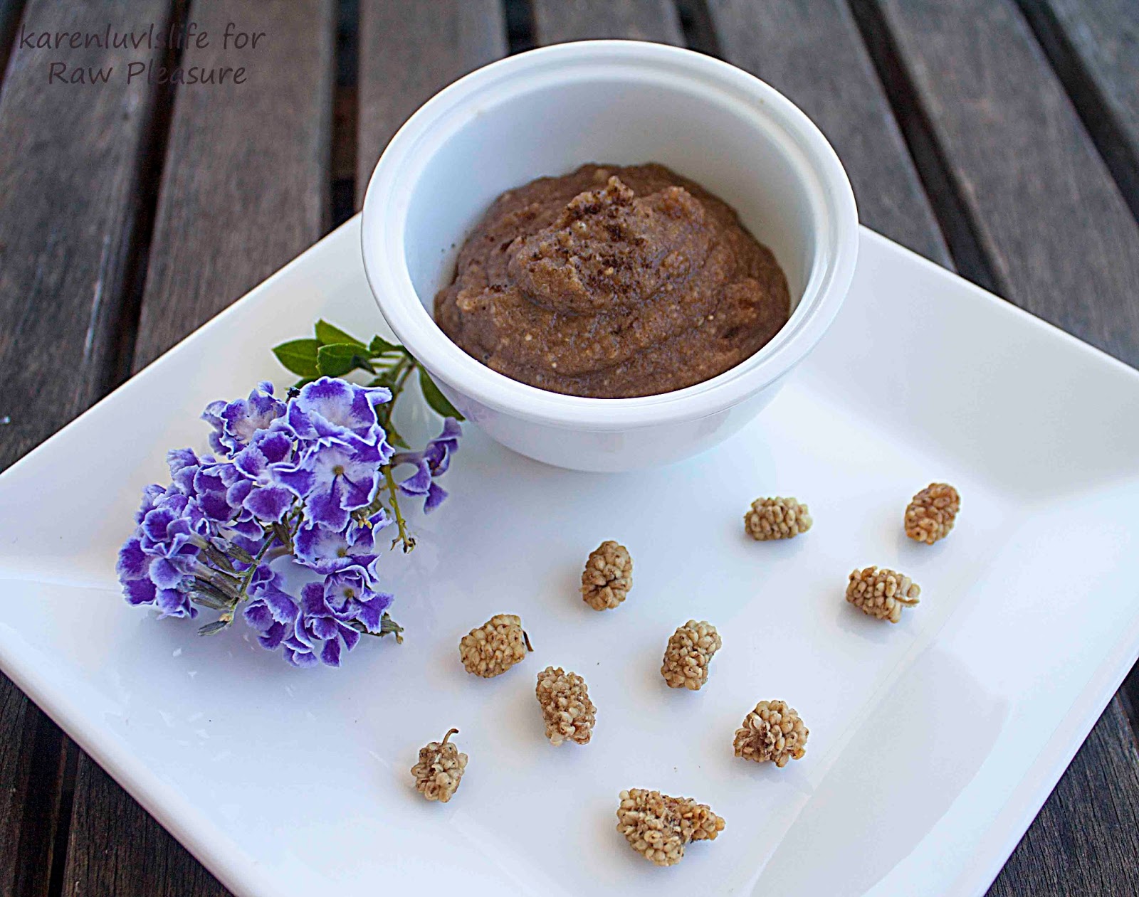 KARENLUVSLIFE: White Mulberry love - Quick, easy walnut and white ...