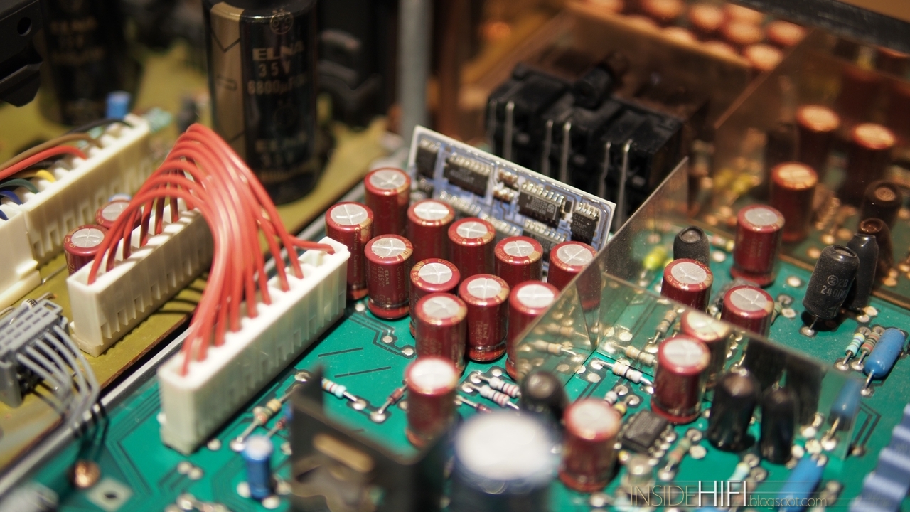 Inside Hi-Fi: Philips CD 880 (CD880/00R)