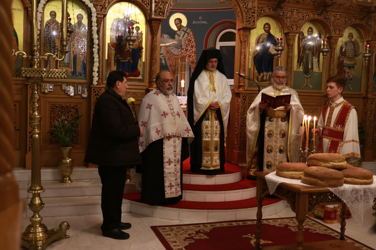 ΕΝΟΡΙΑ "ΤΡΙΩΝ ΙΕΡΑΡΧΩΝ" ΑΝΝΟΒΕΡΟΥ: Ο ΕΣΠΕΡΙΝΟΣ ΤΩΝ ΤΡΙΩΝ ΙΕΡΑΡΧΩΝ ΜΕΣΑ ...