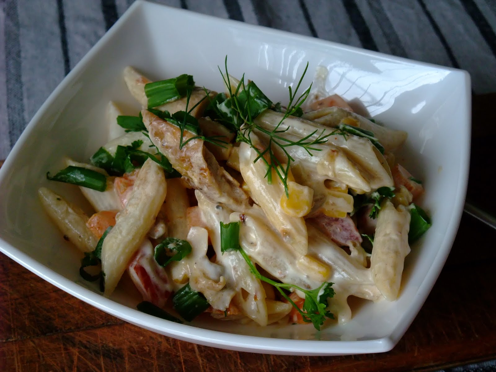 Katile: Kana-Pasta Salat