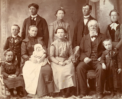 Ancestors of Gweneth Passey Edmunds: John Roberts and Eliza Marie ...