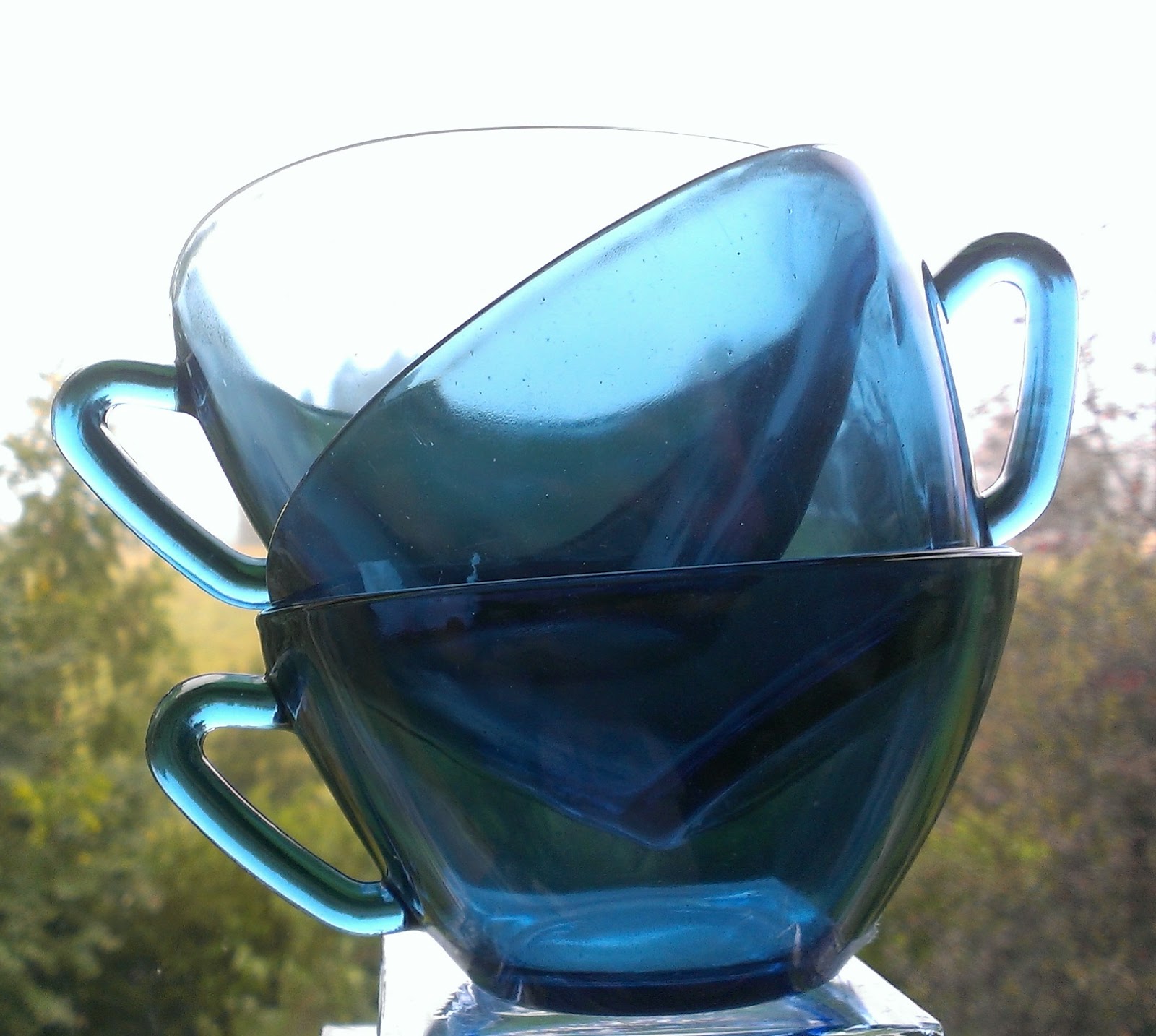 Retro Scandinavian: Vereco glass, made in France