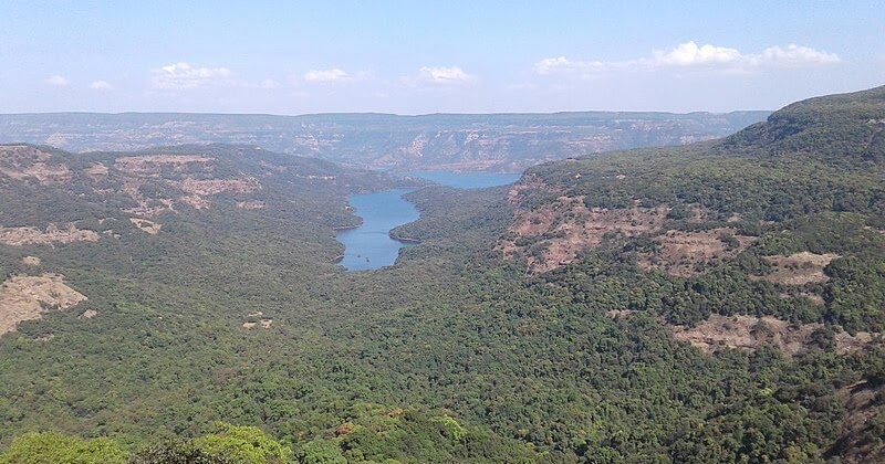 Which river is known as the lifeline of Maharashtra?