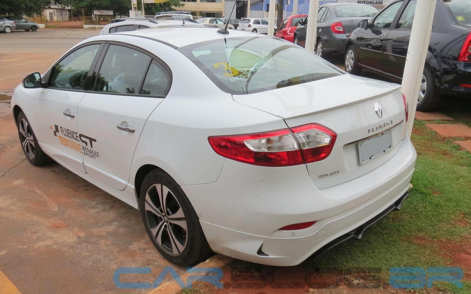 Fluence Turbo já está nas lojas disponível para test-drive