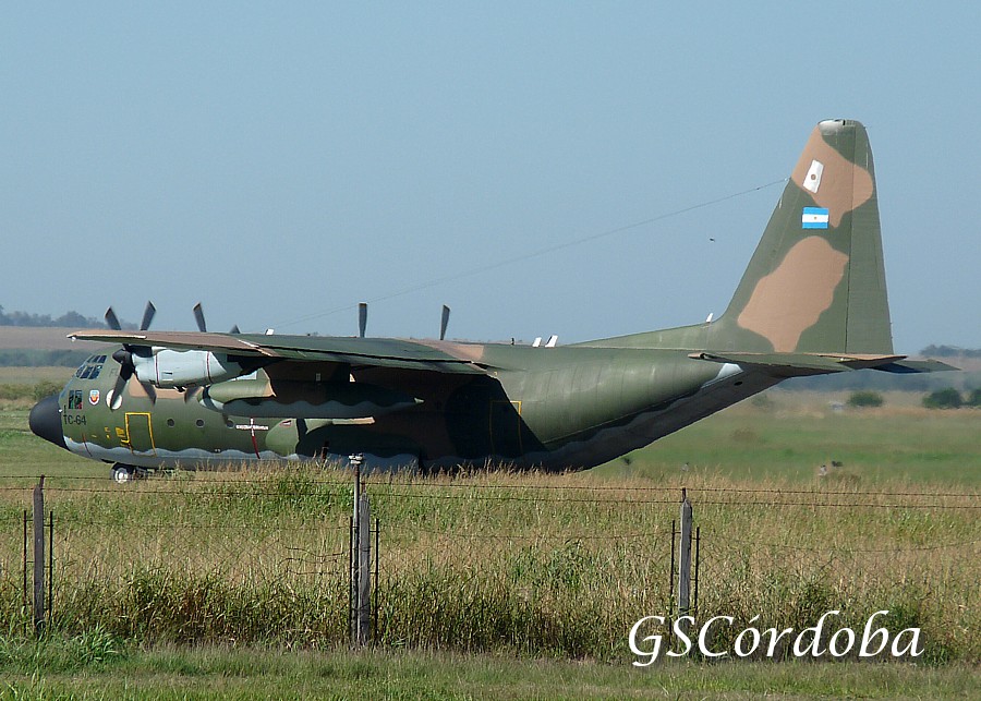 Roll Out - Aerospotter: Roll Out Nº 208 - Fleet List