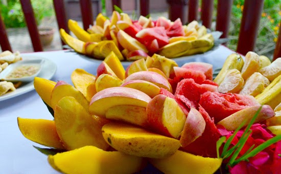 WHERE TO STAY IN LAKE SEBU: DOLORES LAKE RESORT, friendly and food is ...