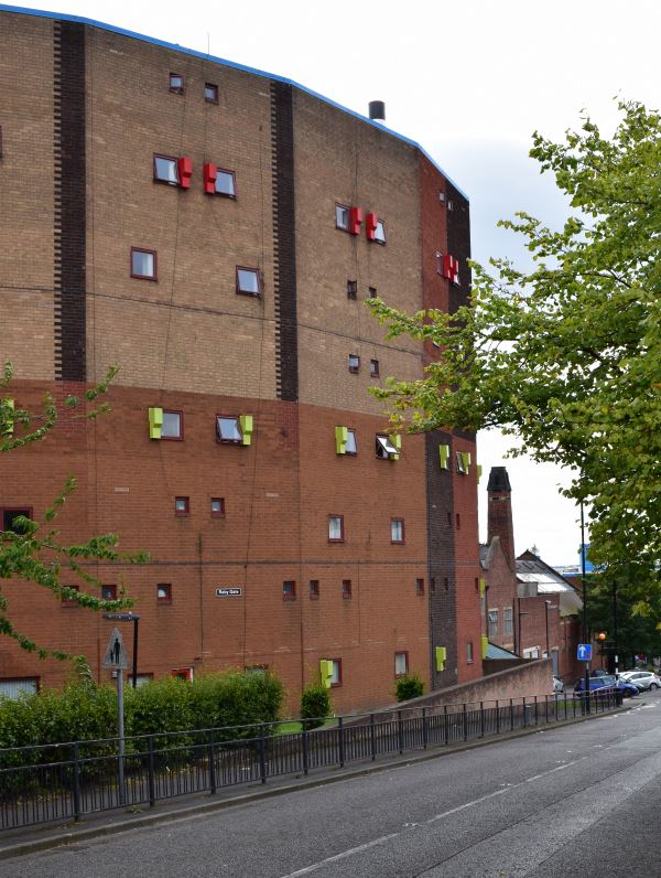 Photographs Of Newcastle: Byker Wall
