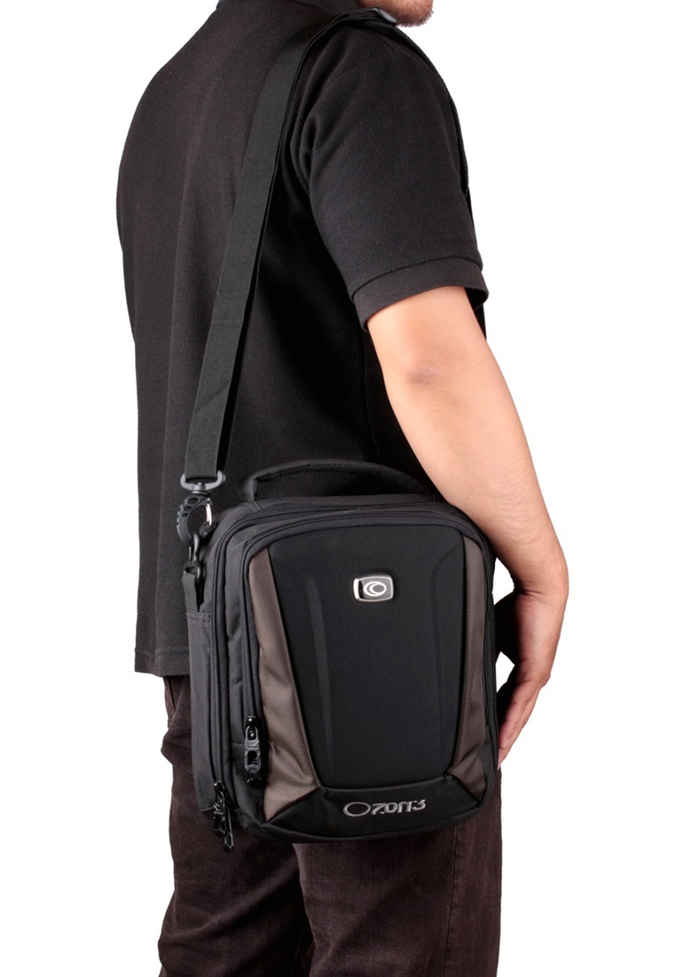 Tas Selempang Tablet 10 Inch ozone 722 Coklat