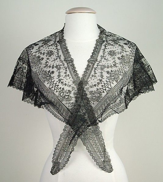 Southern Serendipity: Fichu: A Fun, Frilly Fashion Garment