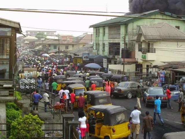 Photo!!! Fire guts Watt market in Calabar, Cross River State | Voice Of ...