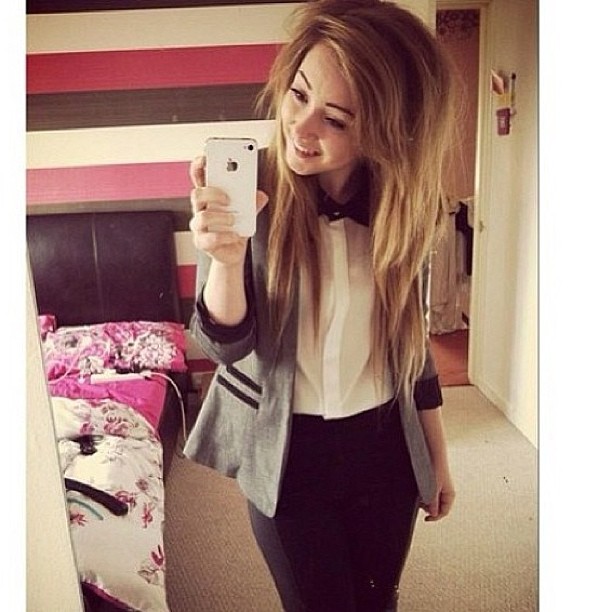 Fotos Divas: Ellie Workman