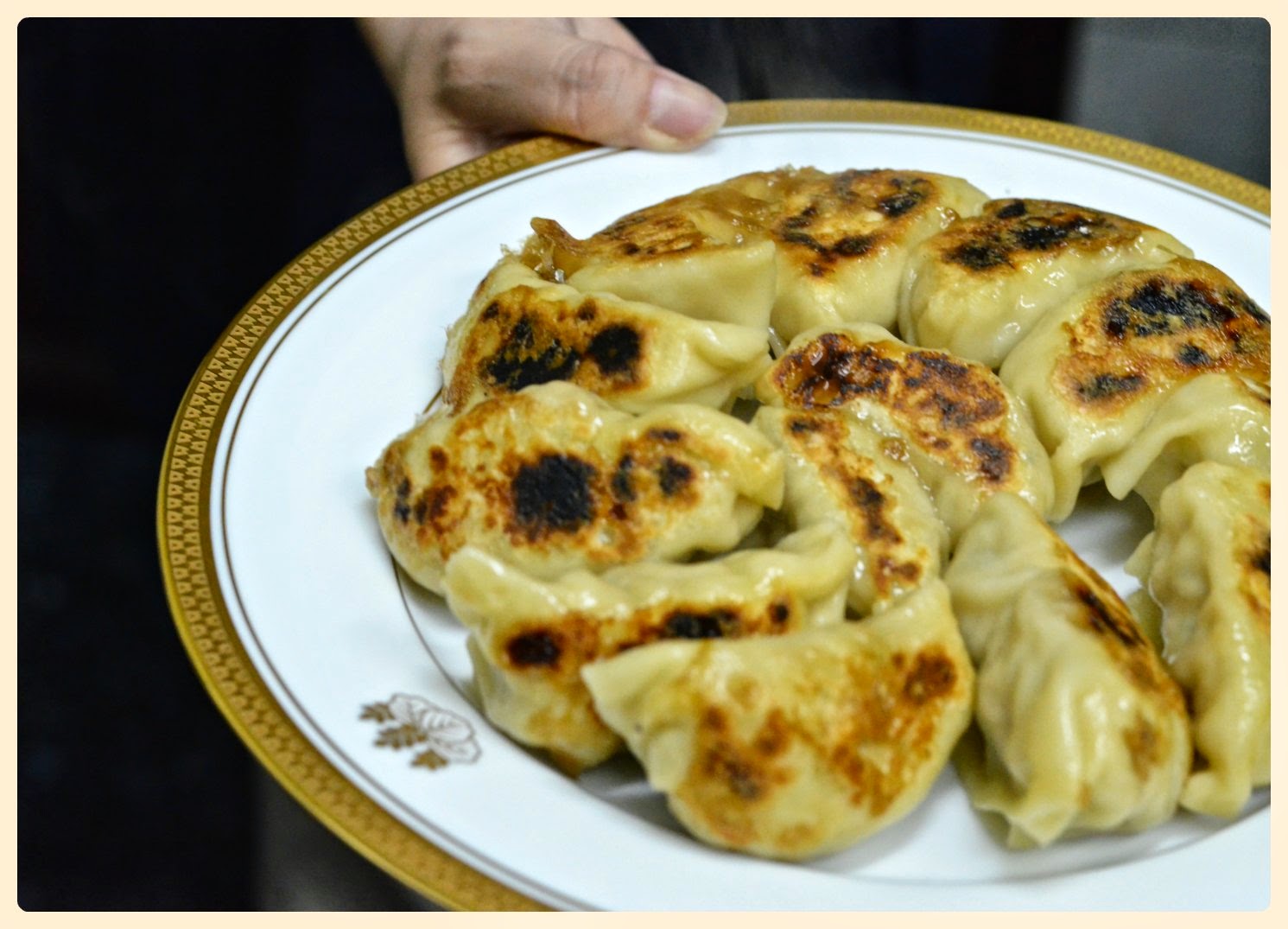 Indonesian Medan Food: Cara Membuat Gyoza / How To Make Gyoza