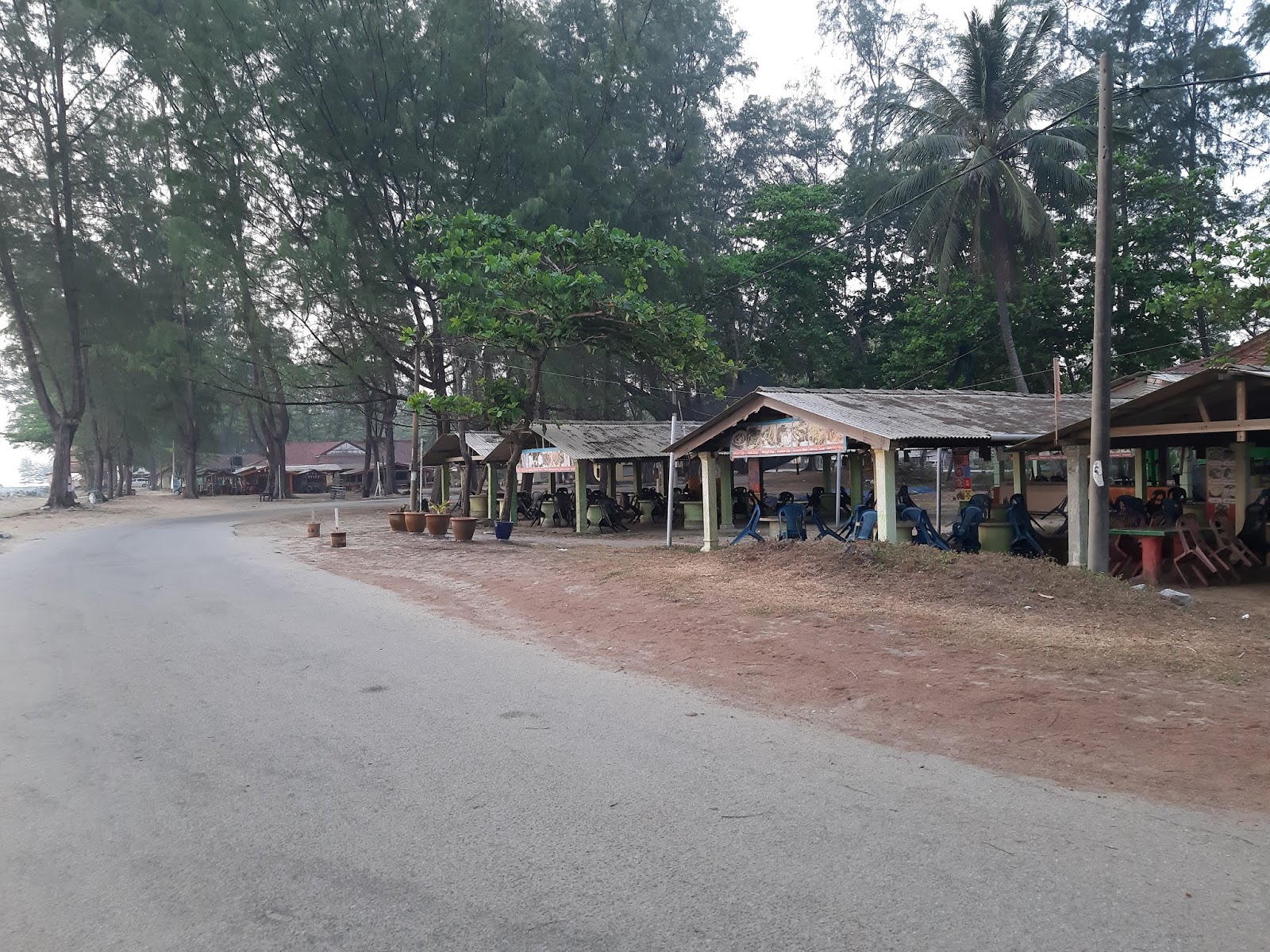 TEMPAT MENARIK DI BACHOK : PANTAI IRAMA BACHOK