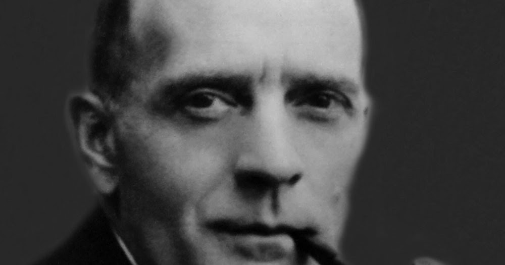 Famous Pipe Smokers: Edwin Hubble