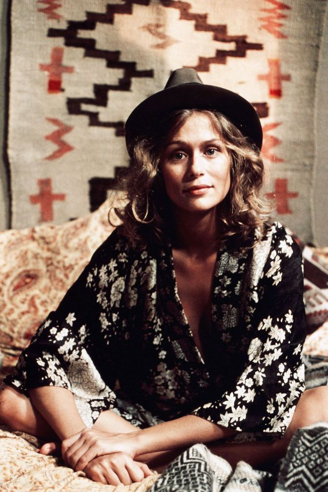 40 Glamorous Photos of Lauren Hutton in the 1970s and 1980s ~ Vintage ...