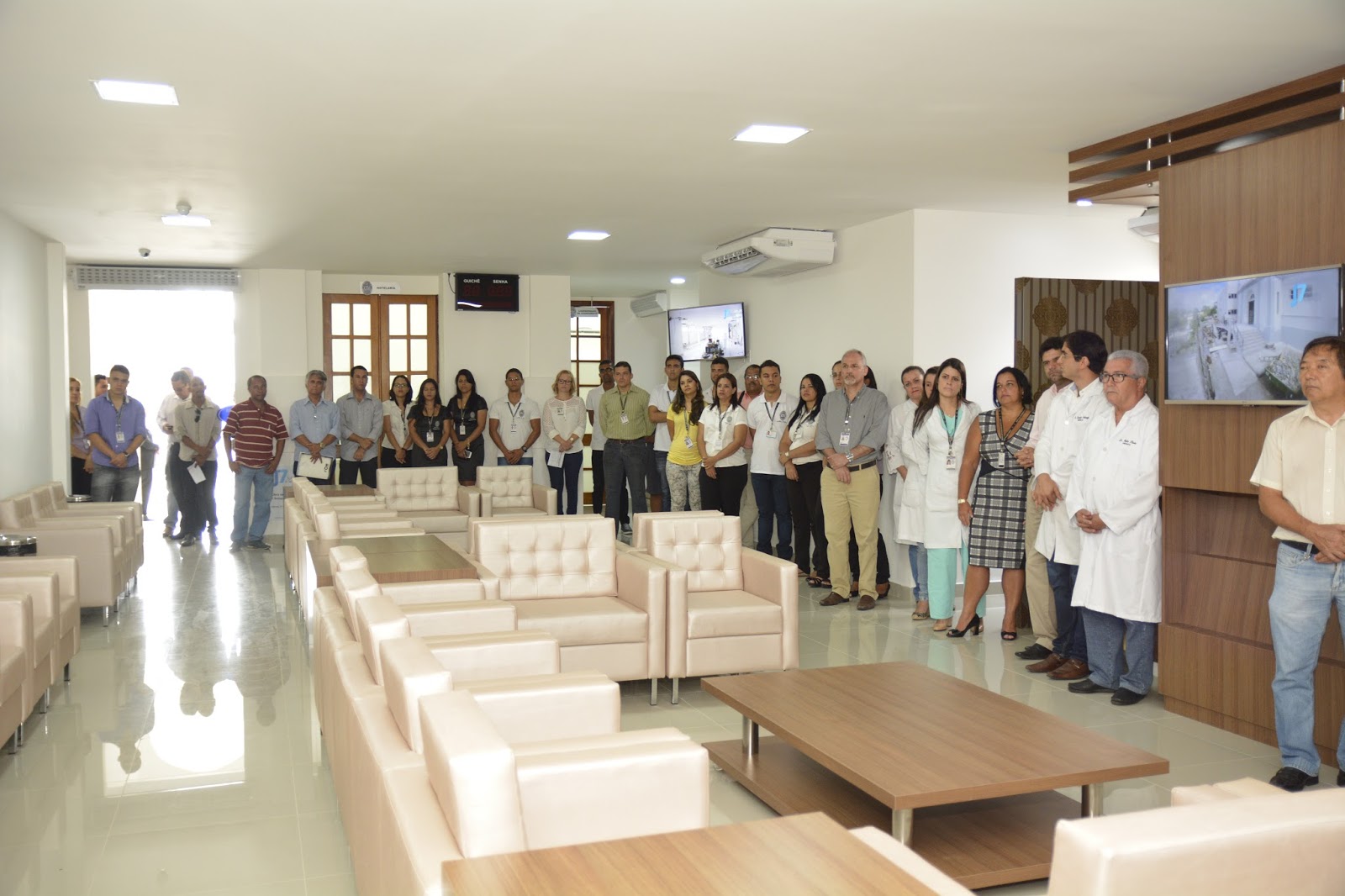 Inaugurada nova recepção do Hospital Calixto Midlej Filho