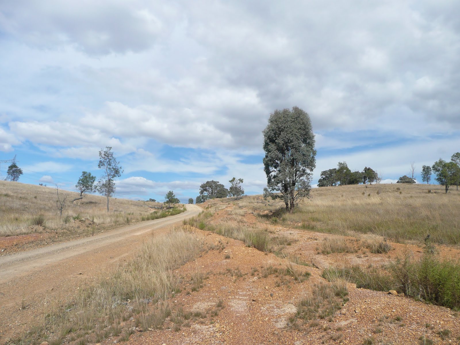 The Clarke's Aussie Adventure: 14 April 2011 - Cabonne Country Caravan ...