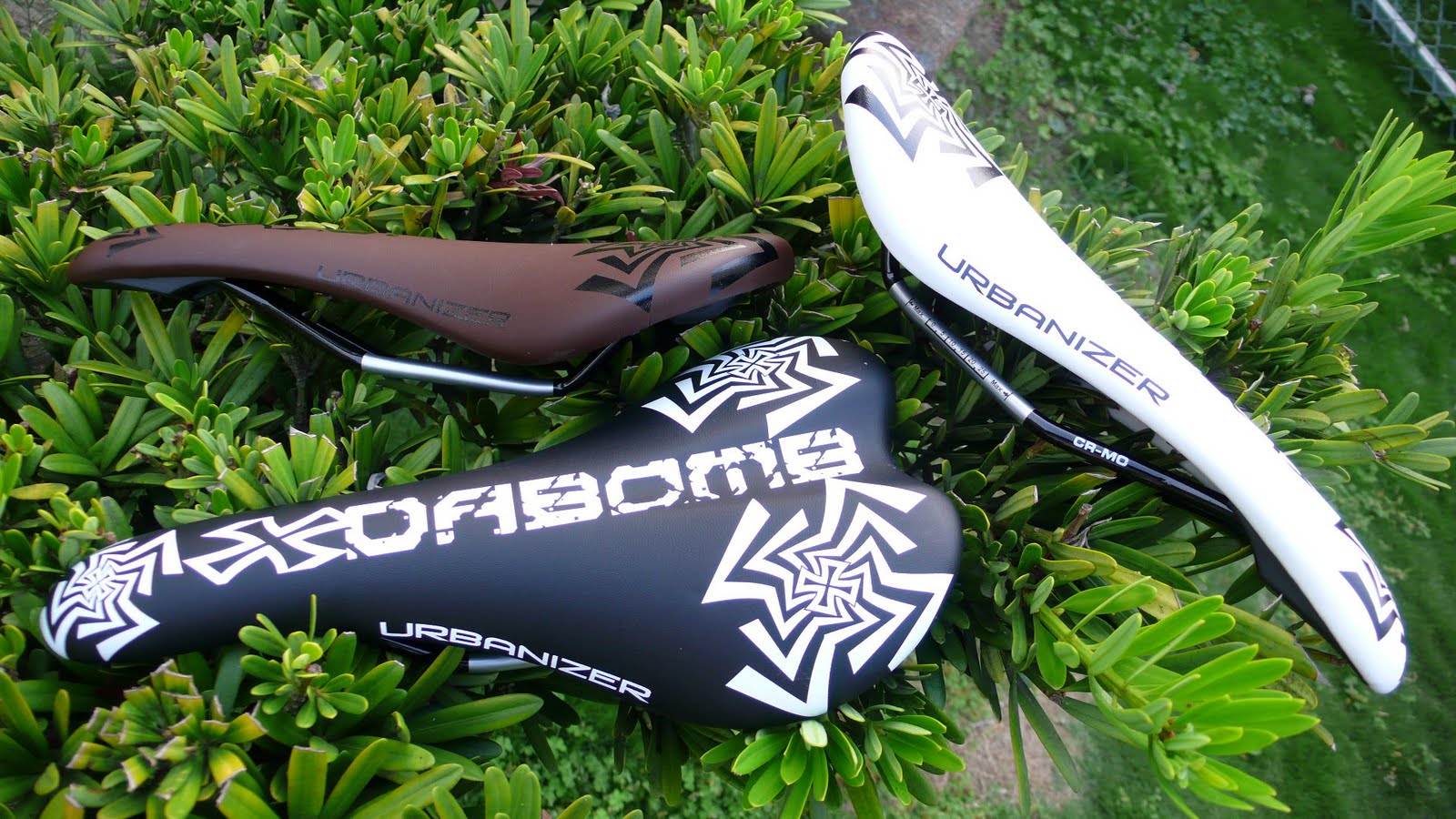 DA BOMB Bikes: Extreme MTB Frames & Components