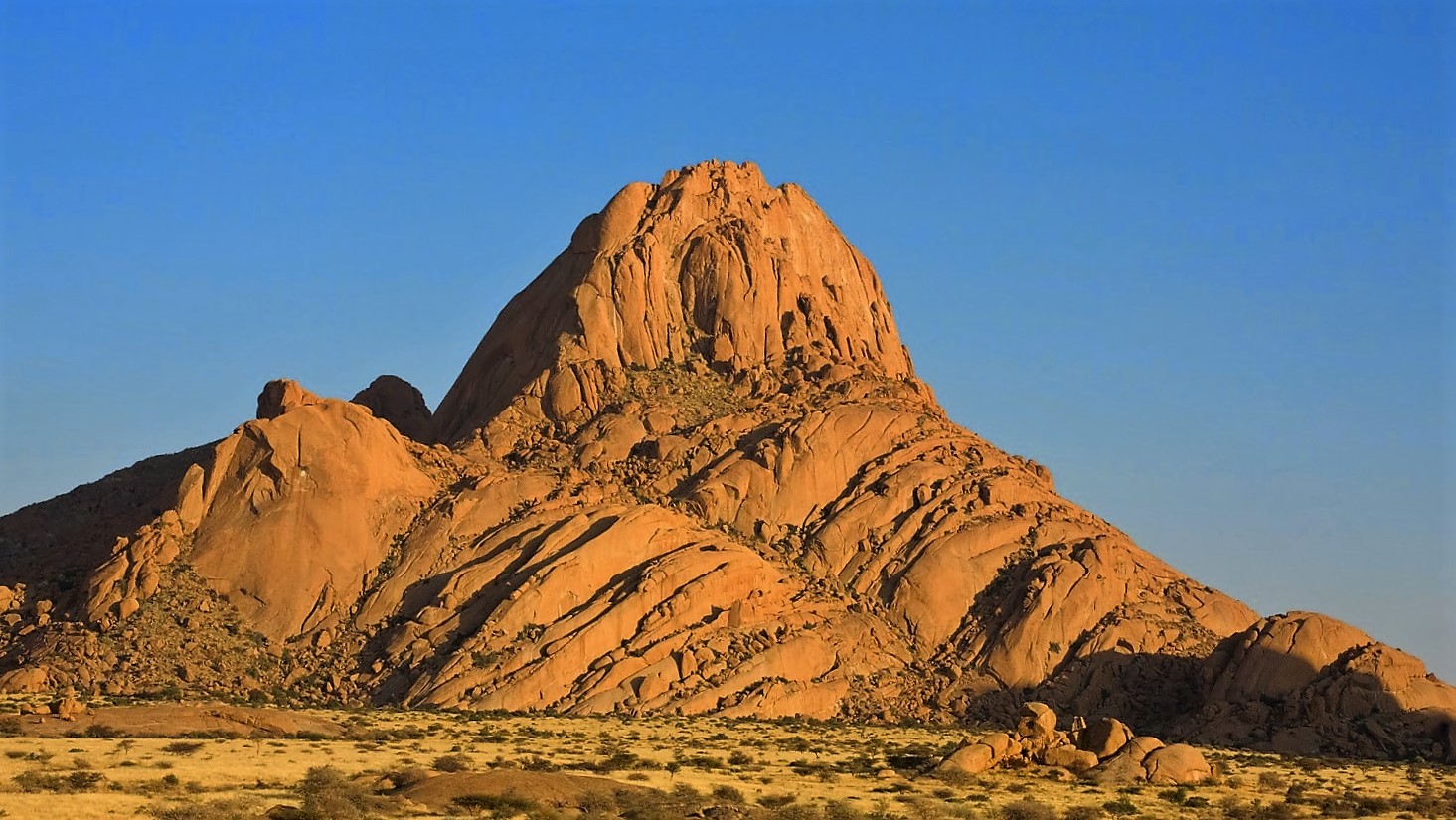 5-five-5: Spitzkoppe (Namibia)