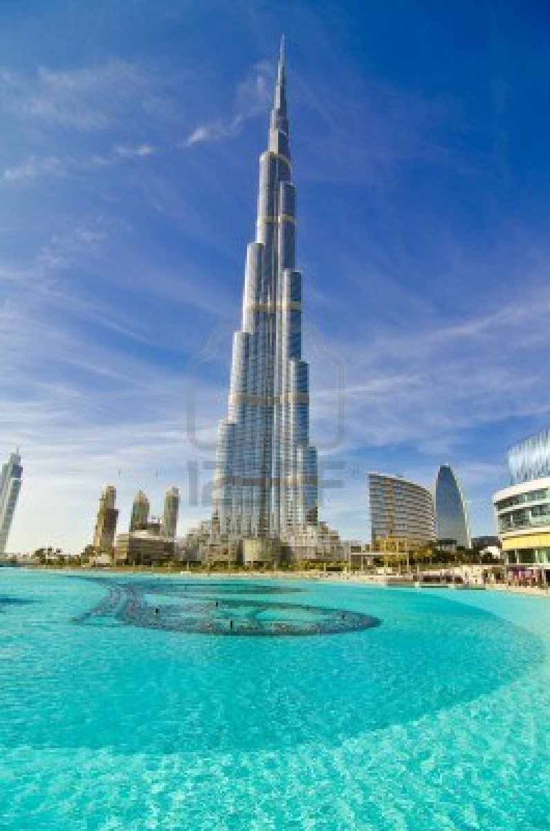 Visitors To World: Dubai Rotating Tower Pics & Video