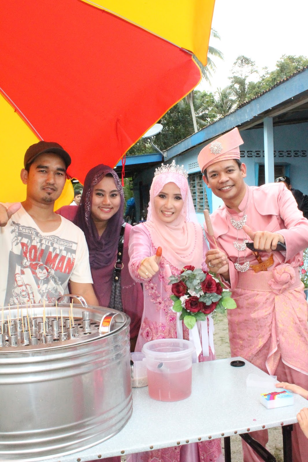 Aiskrim goyang : Majlis RAIKAN CINTA AIN & NIZAM | aiskrim goyang