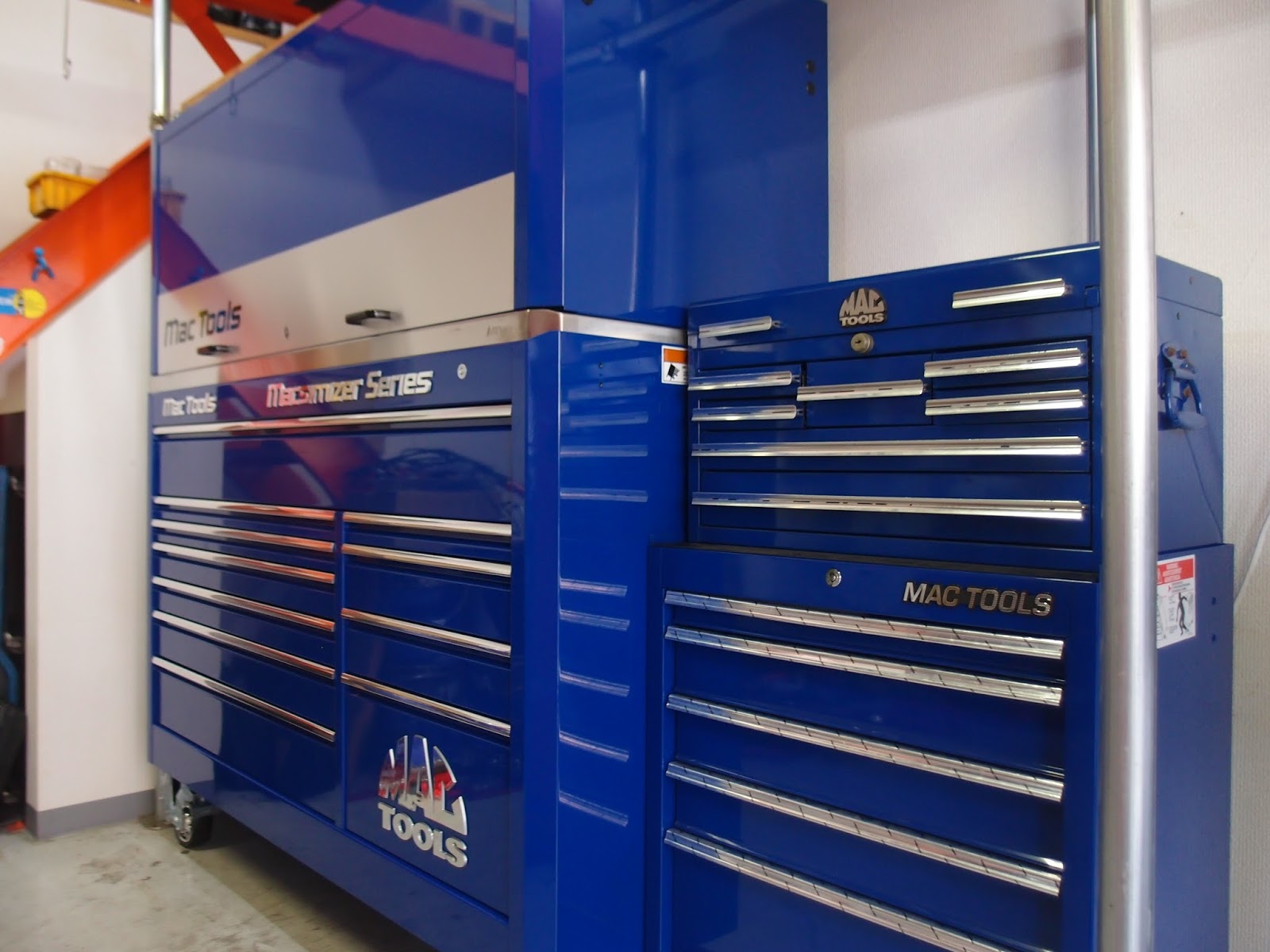 Voice ヴォイス: MAC TOOL Macsimizer 入荷、設置作業