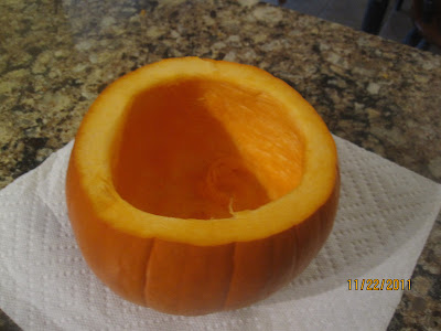 Fun Thanksgiving Centerpiece to finish off your Holiday table