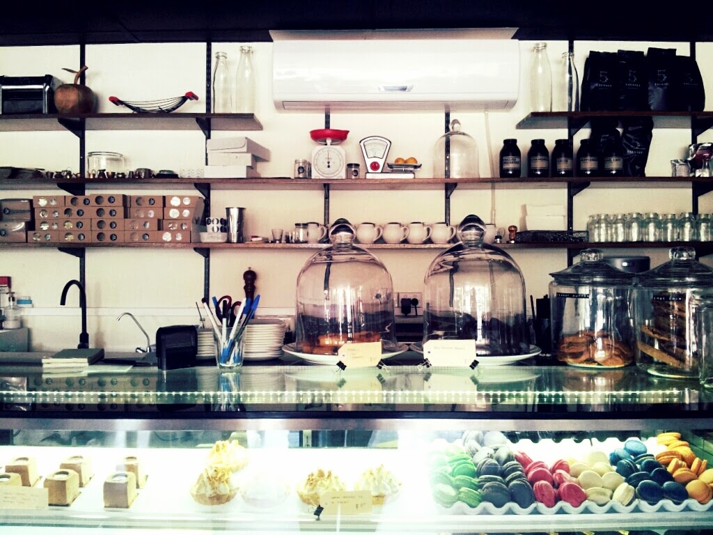 delicious, please!: devour cafe patisserie.