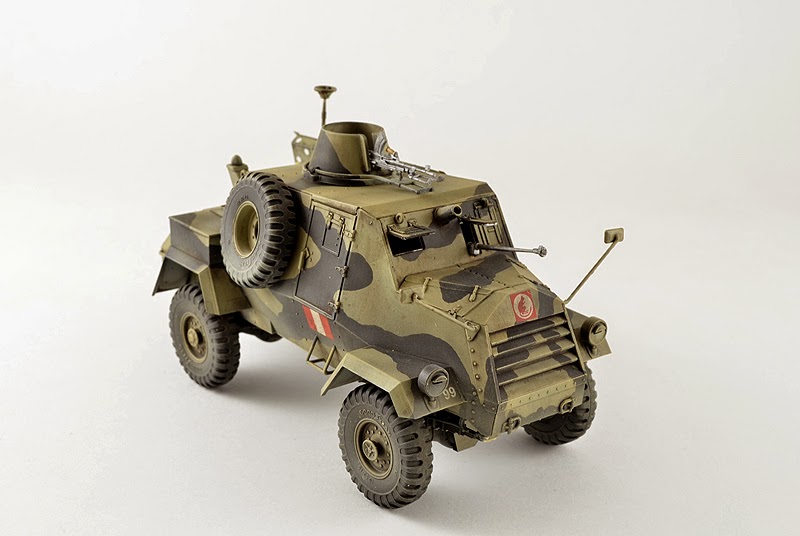 Pin-Up Miniatures Studio: OTTER - IBG Models 1/35