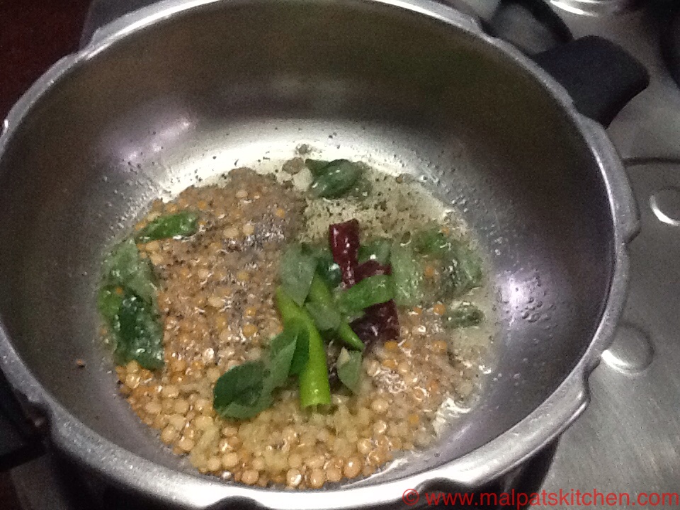 VEG CRACKED WHEAT / SAMBA RAVA UPMA ~ Malpats Kitchen